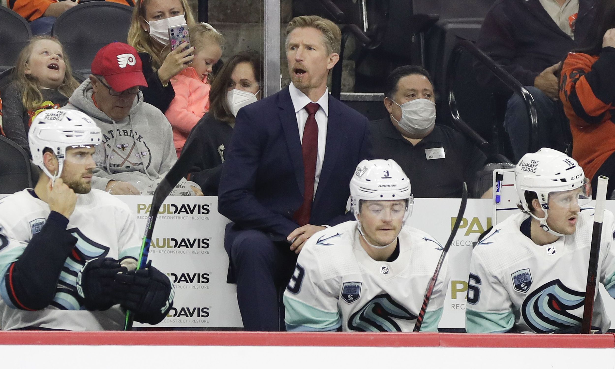 Analysis: Is Joey Daccord the Kraken’s new No. 1 goalie? Should Dave ...