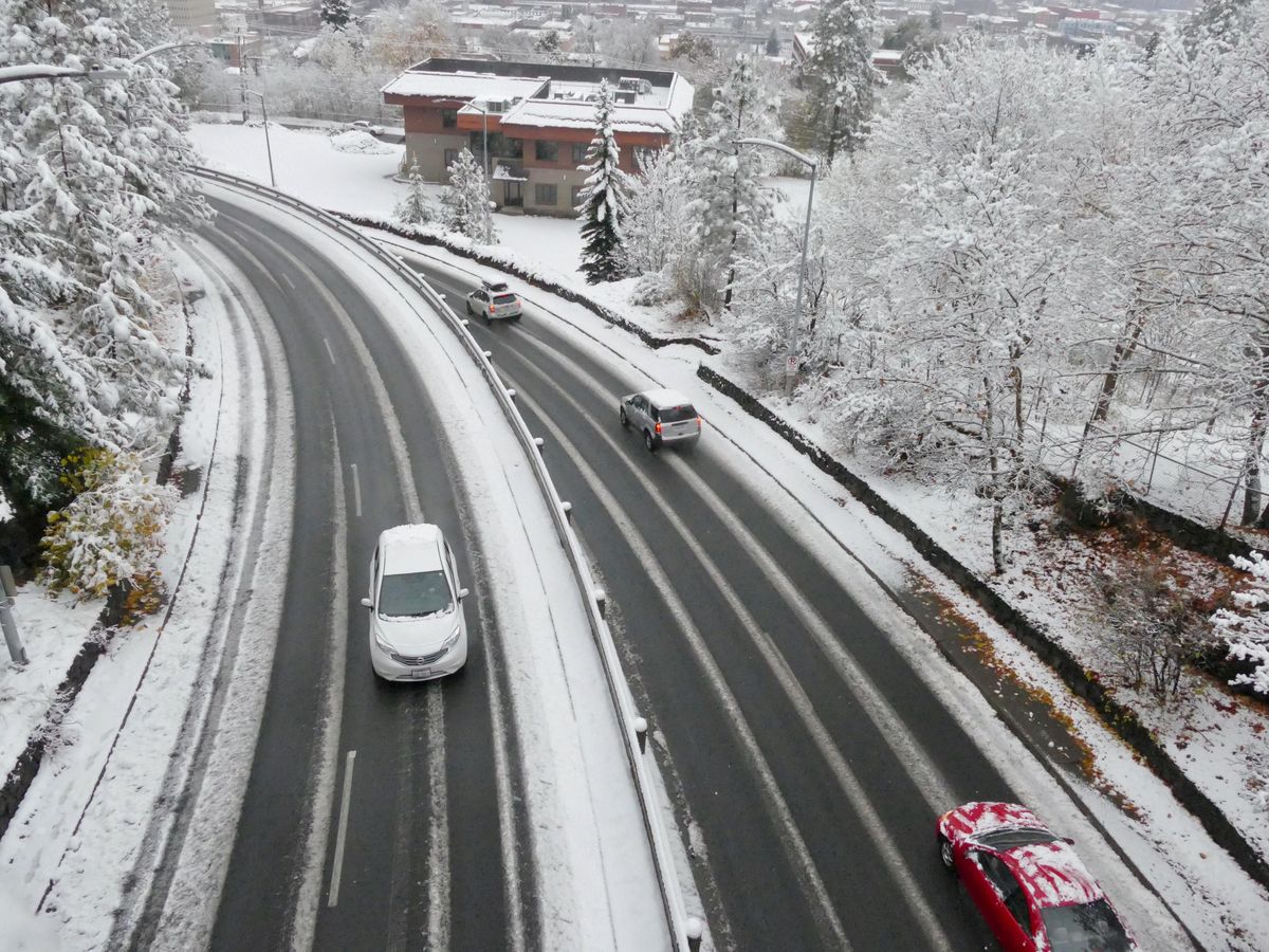 Sunday snow in Spokane - Nov. 5, 2017 | The Spokesman-Review