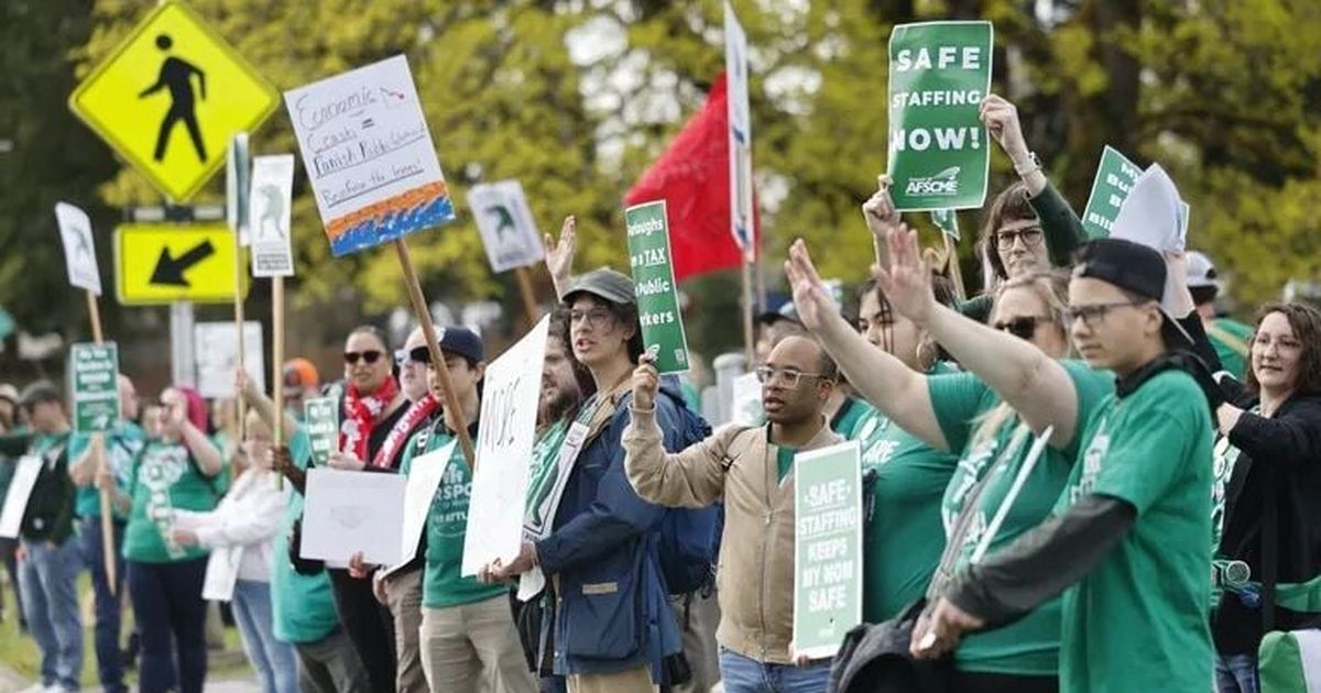 WA union marches into state Capitol as budget bargaining boils over