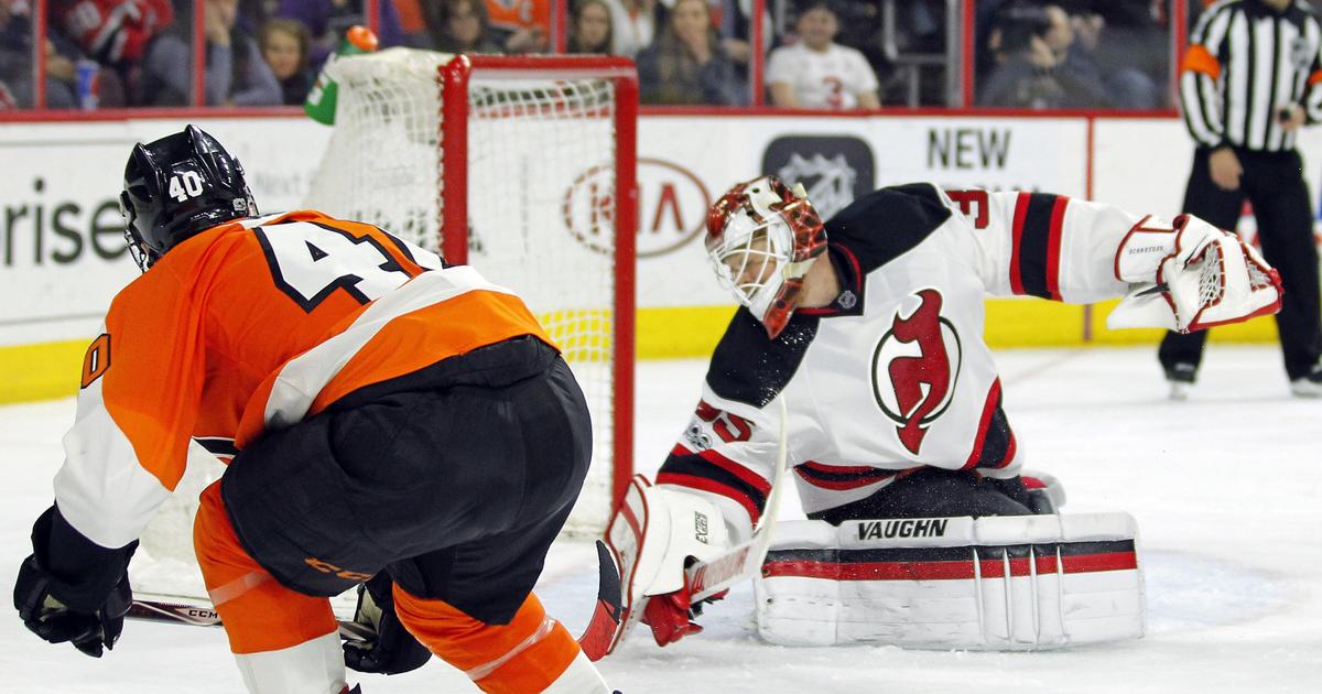 NHL Capsules: Flyers beat Devils, Michael Neuvirth hospitalized