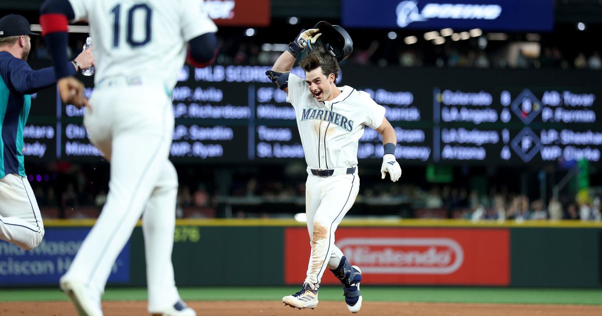 Cole Young’s walkoff single in 10th lifts Mariners past Mets to 7th ...