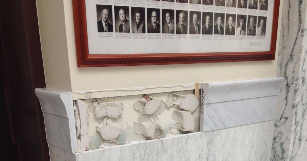 Falling marble in Capitol prompts investigation, marble expert being ...