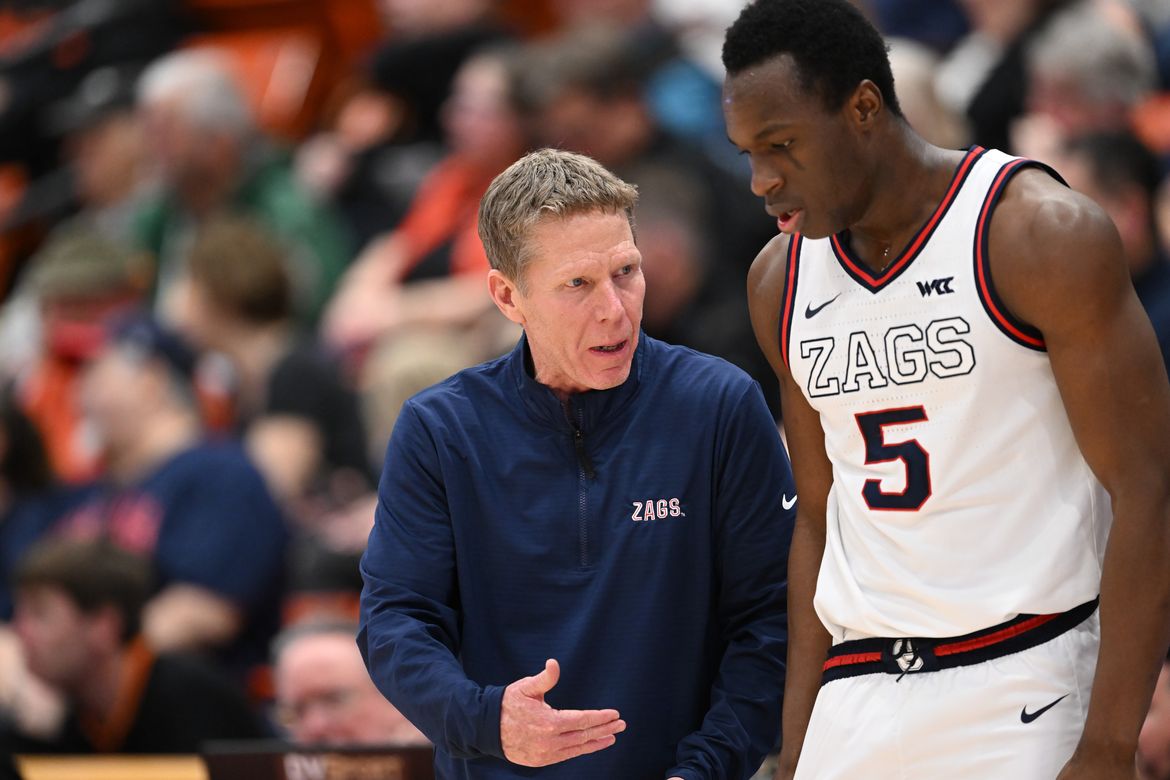 Gonzaga ranges from 18 to 25 in most way-too-early college basketball polls