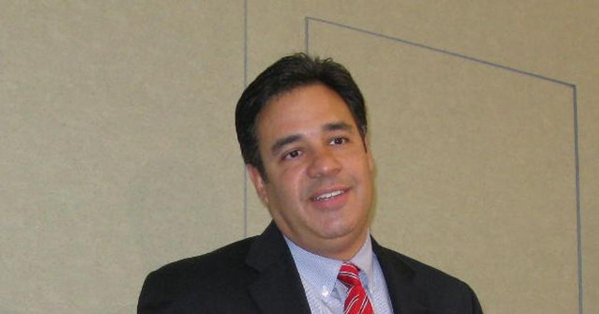 Labrador to seek 3rd term, not run for governor