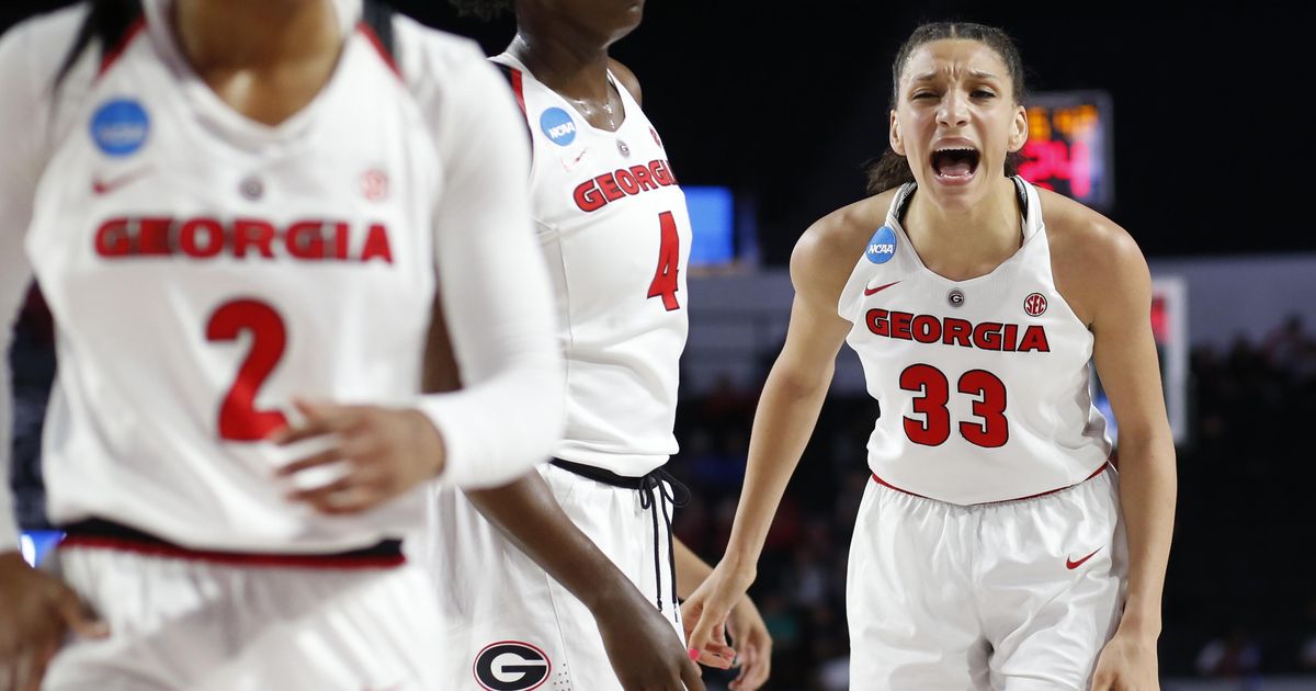 Caliya Robinson, Mackenzie Engram pace Georgia in win over Mercer | The ...