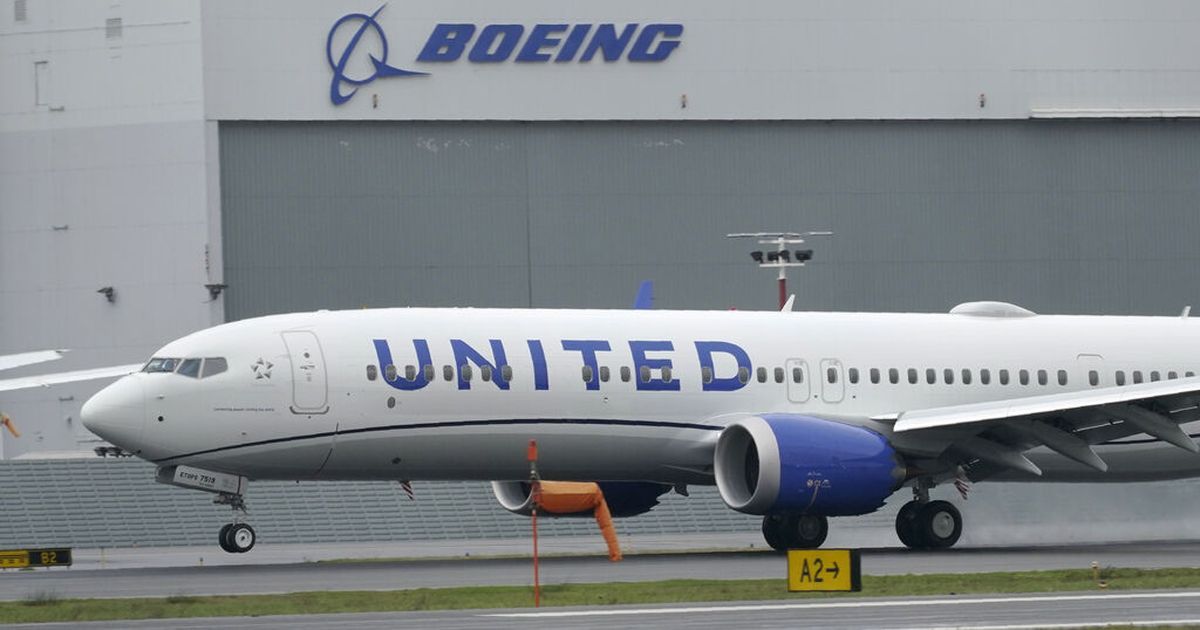 Boeing on edge as a reeling commercial jet industry limps into 2021