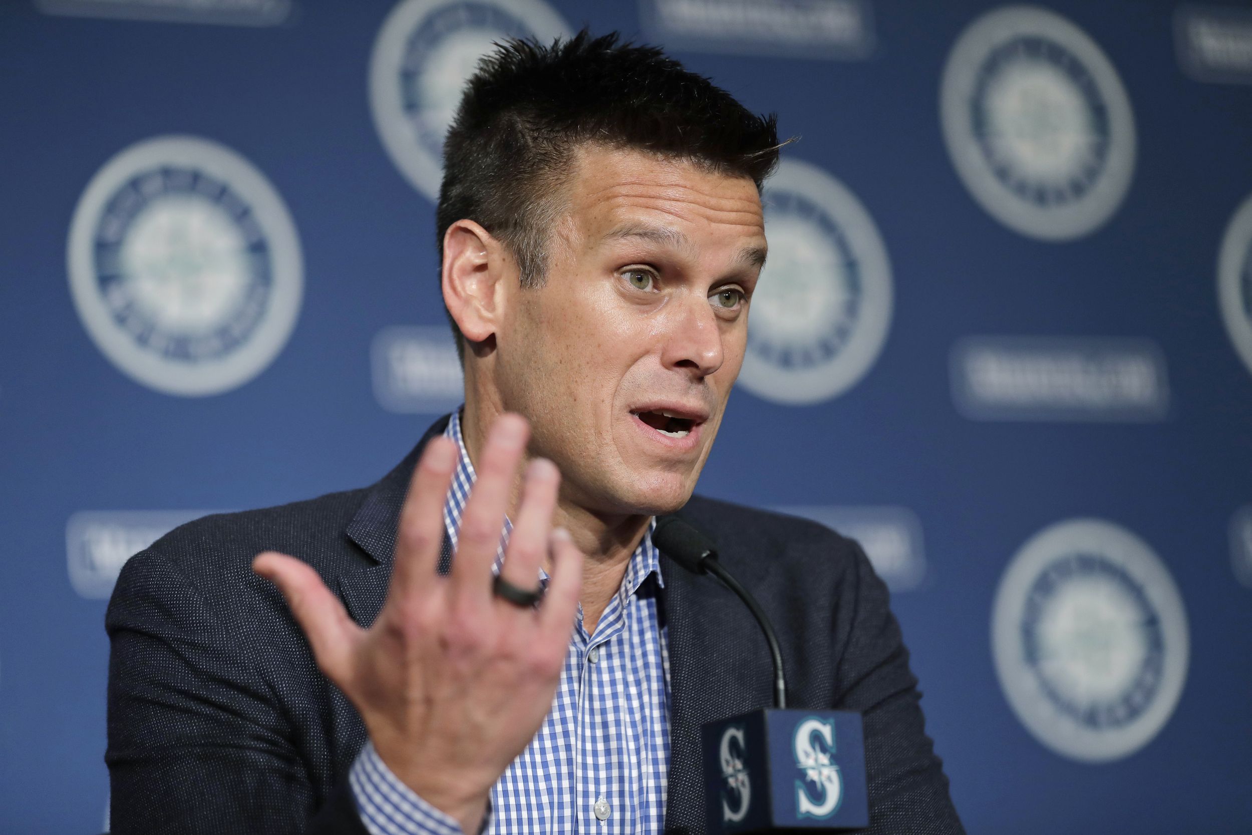 Mariners sign right-hander Connor Phillips — the last of their 2020 ...