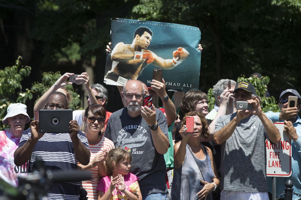 Muhammad Ali memorial - June 10, 2016 | The Spokesman-Review