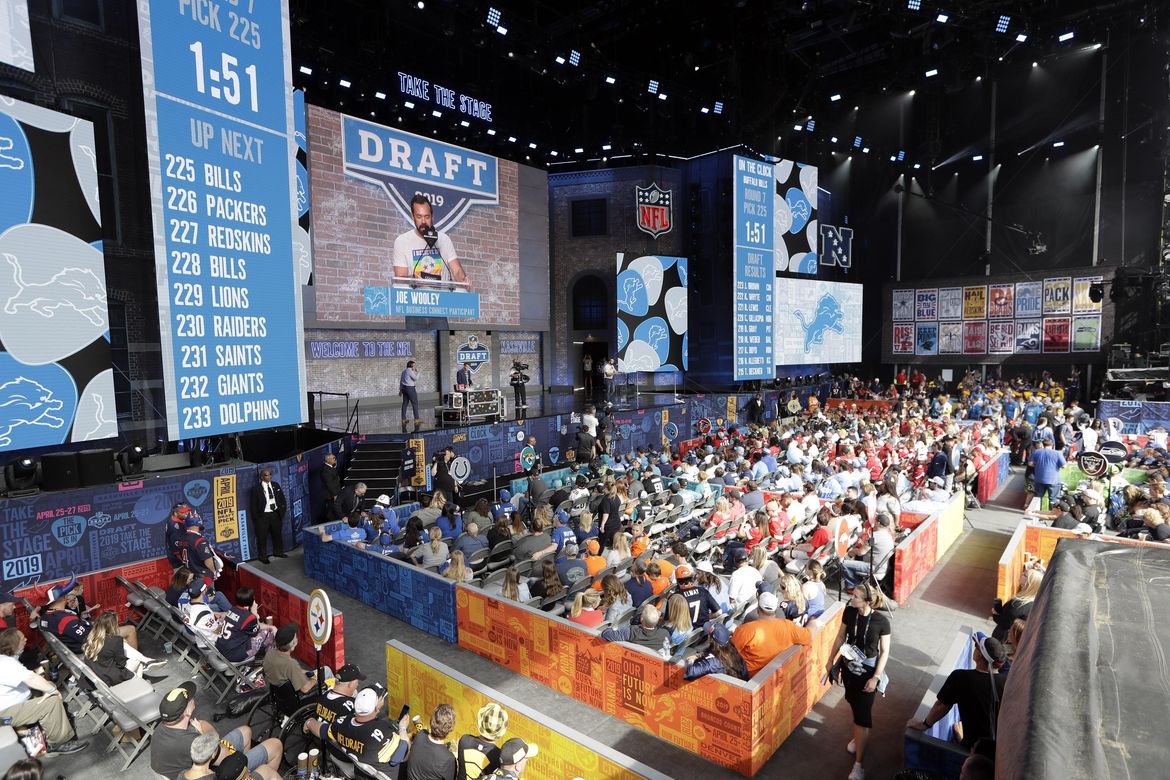 Eleven quarterbacks selected in 2019 NFL draft | The Spokesman-Review
