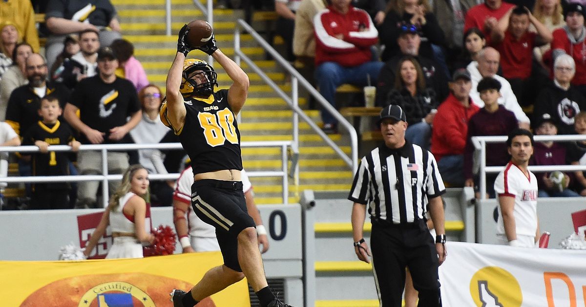 Hayden Hatten hauls in four touchdown grabs to lead Idaho in rout of ...