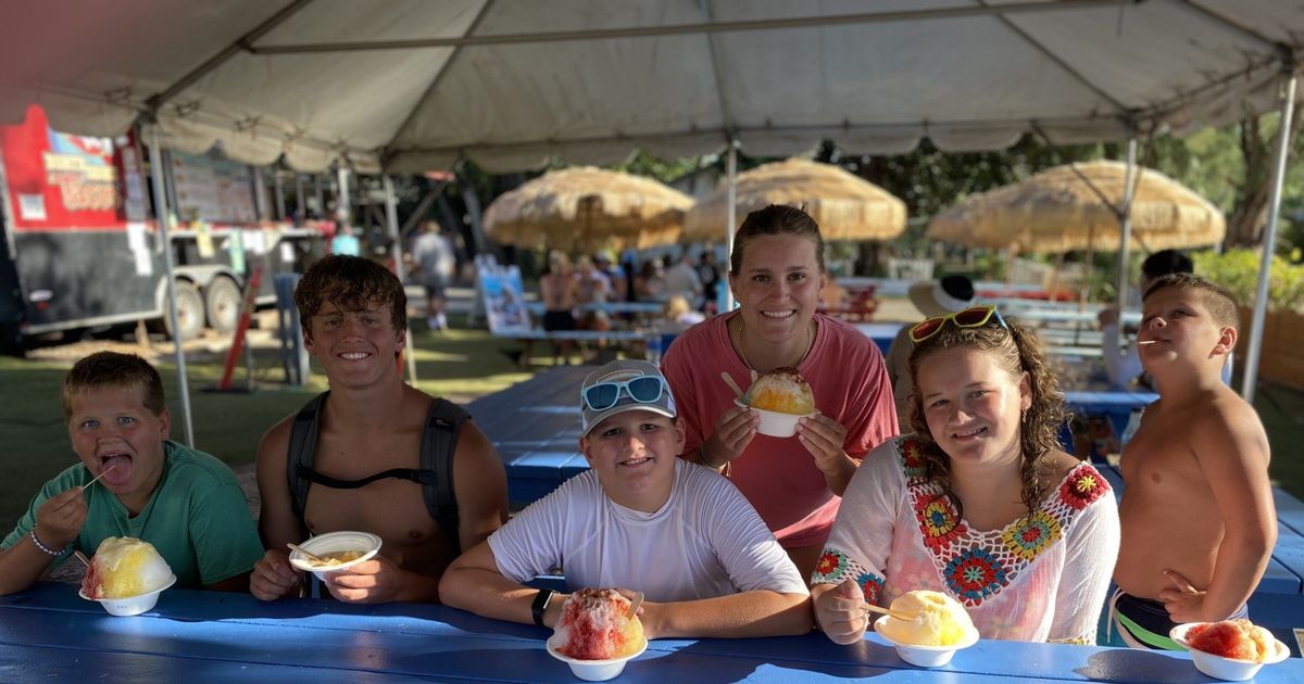 The Full Suburban: With six hungry kids, adventurous eating while ...