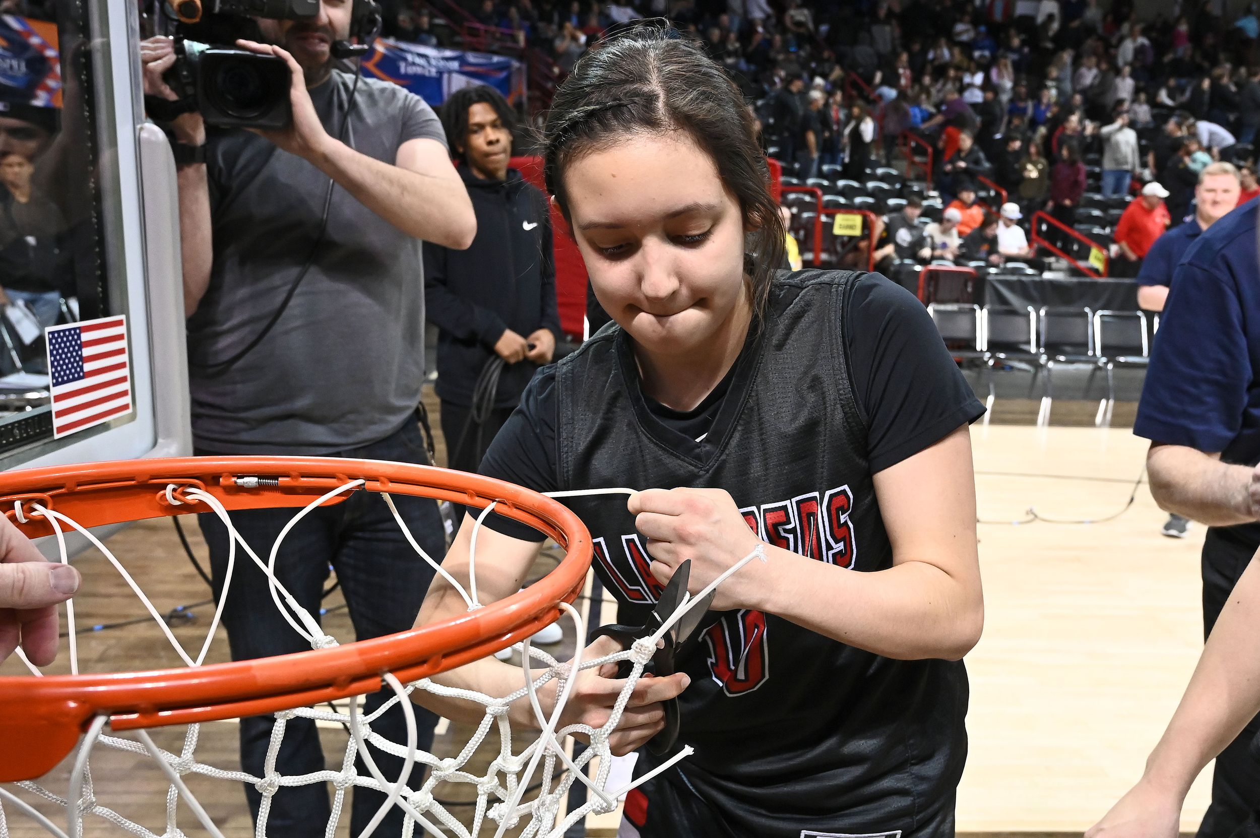 State 1B girls: Neah Bay captures first championship with 56-54 win ...