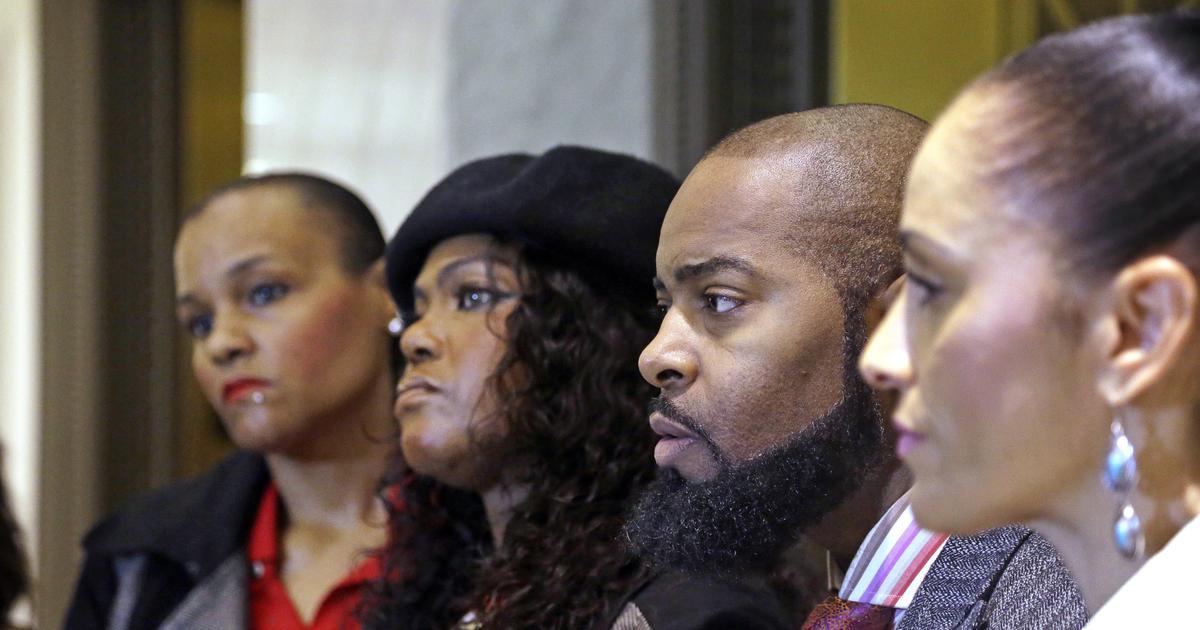 ‘They said, he’s dead’: Judge in Seattle won’t dismiss civil rights ...