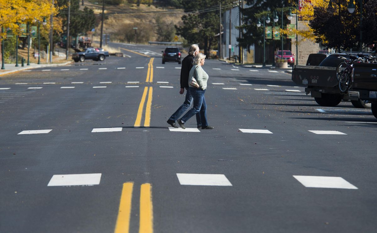 Scenes from a Street Corner Palouse, Wash. - Oct. 14, 2015 | The ...