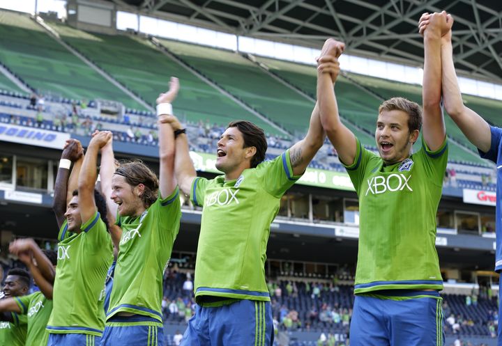 Obafemi Martins scores twice, Sounders rout Orlando City | The ...