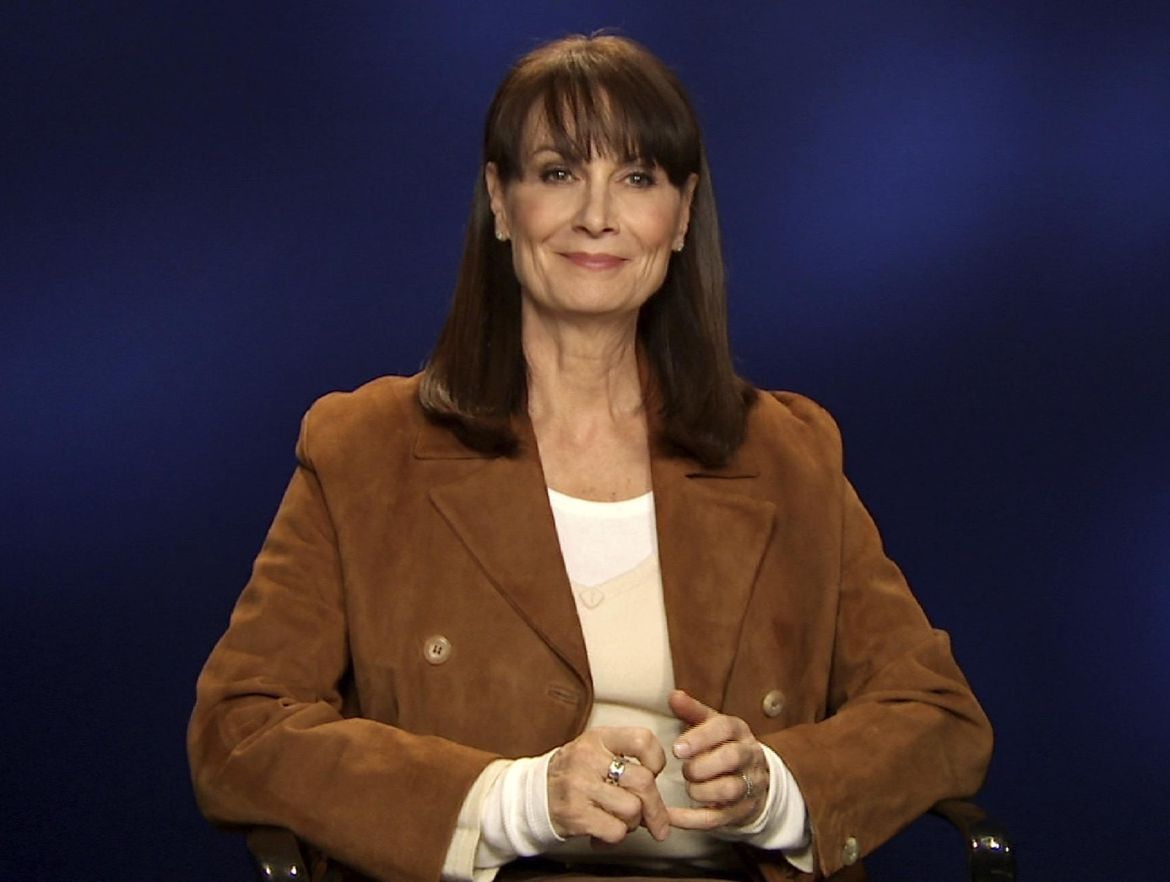 Mel Harris: ‘thirtysomething’ stars remain ‘close’ friends