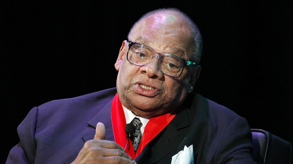 A Grip on Sports: George Raveling's legacy is being enshrined forever ...